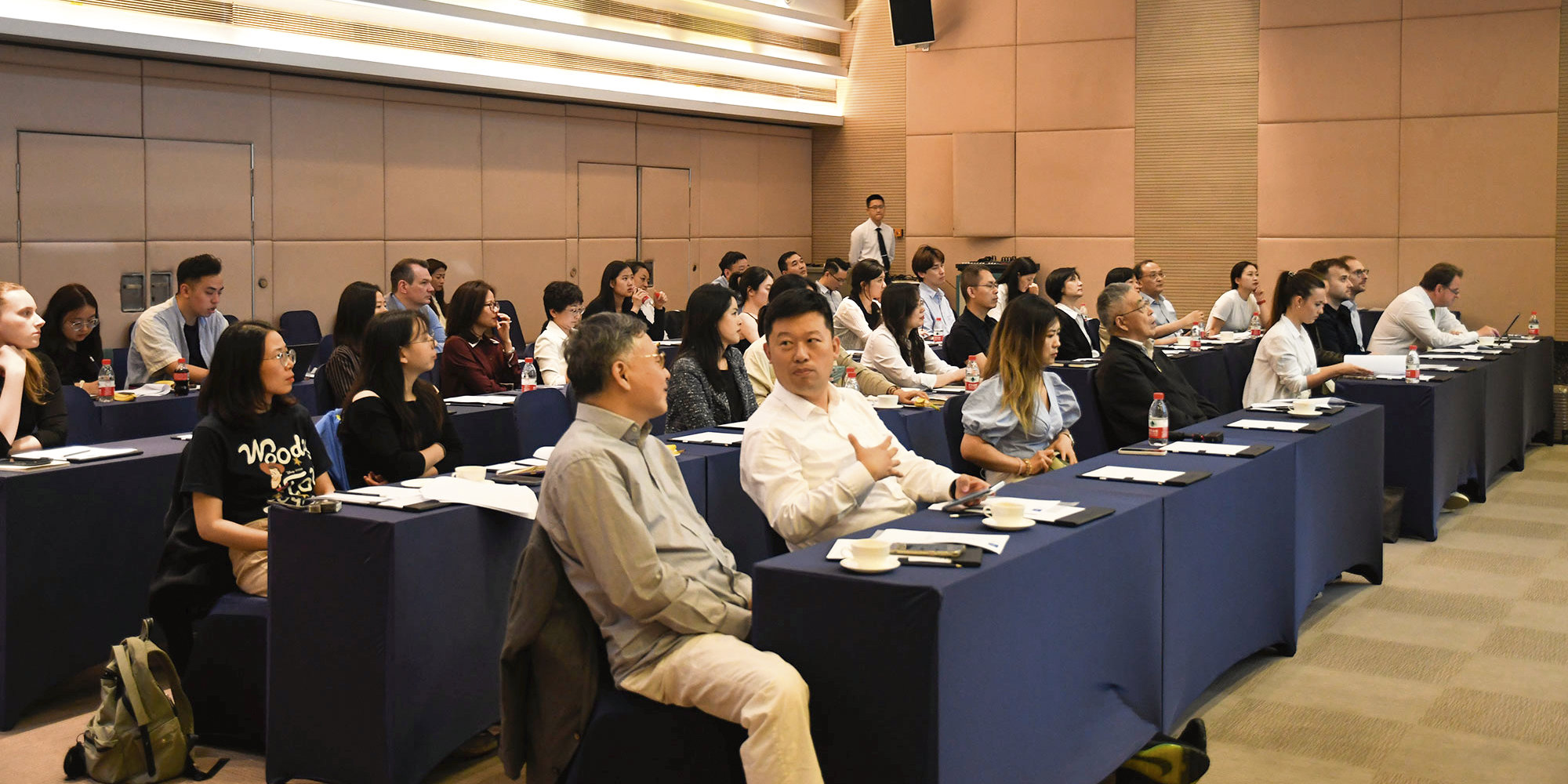 Interkulturelle Zusammenarbeit - Inspirierender Leadership Workshop | bdp Team